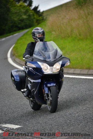 Bell Revolver Evo | Motorcycle Helmet Review