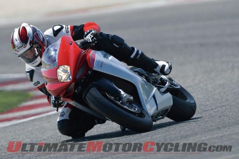 2014 MV Agusta F3 800 Review | Perfect Balance