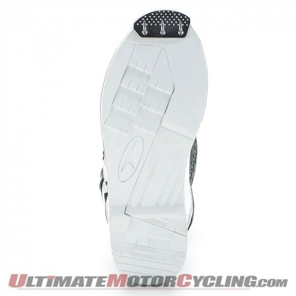 AXO A2 Motocross Boots Unveiled