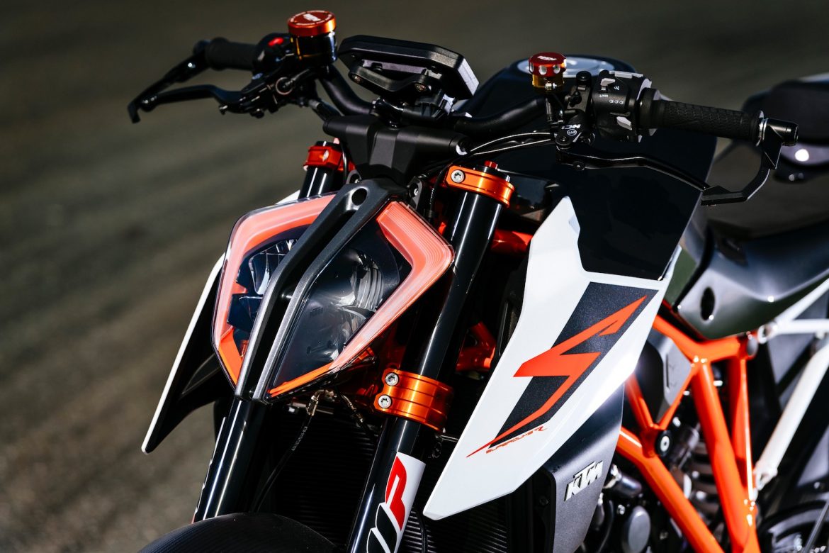 2017 KTM 1290 Super Duke R with Race Kit Review | Weaponized