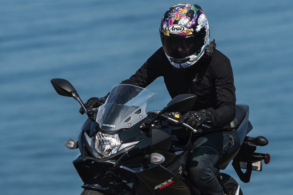 Sena 10C Test: Motorcycle Bluetooth Camera and Communication System