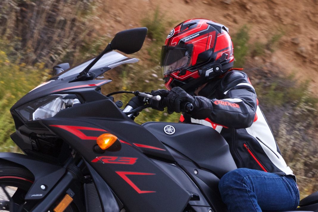 Sena 10C Test: Motorcycle Bluetooth Camera and Communication System