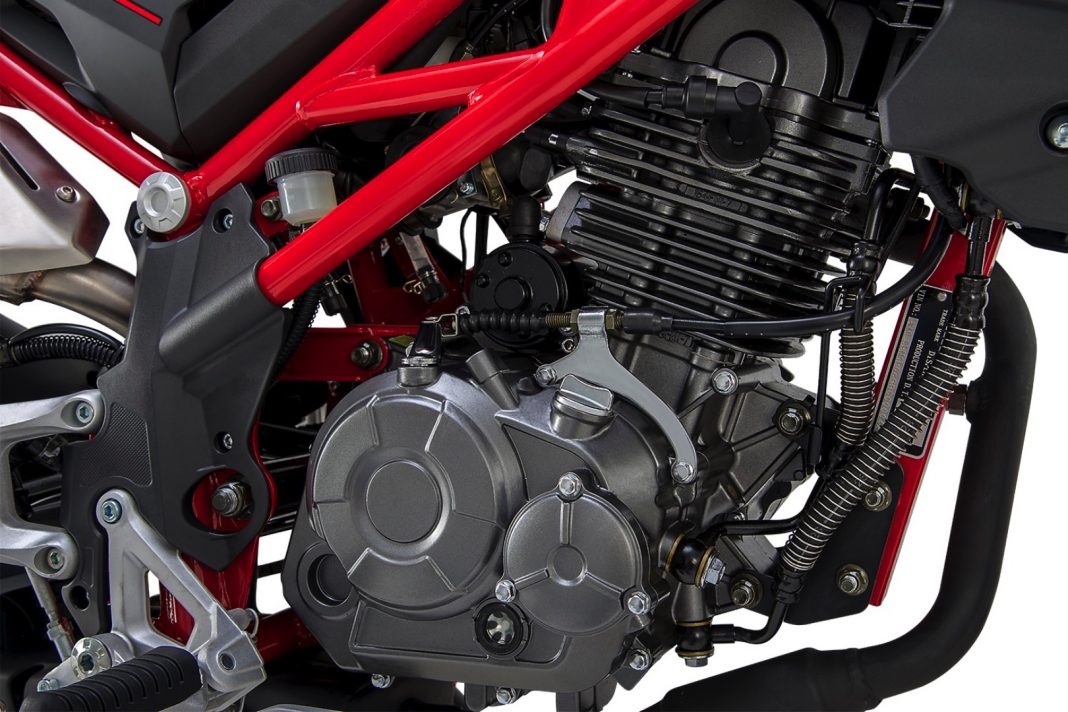 2018 Benelli TNT 135 Review | 12 Fast Facts