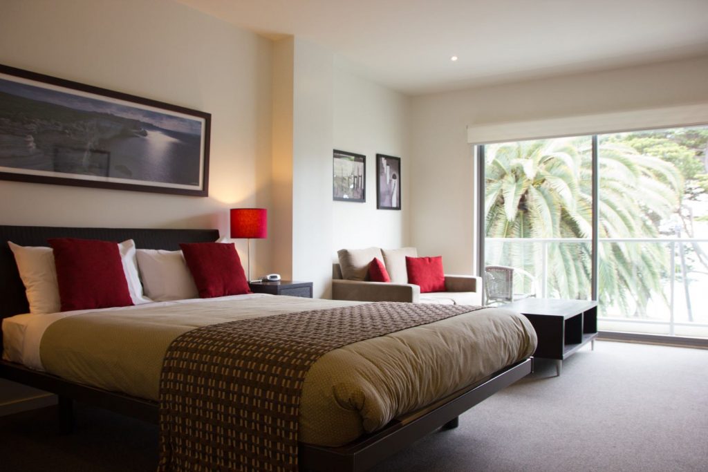 Dragging Matilda: Leod Escapes 'Australian Curves to Phillip Island ...