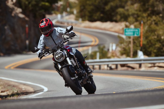 2019 Honda CB300R Review (11 Fast Facts)
