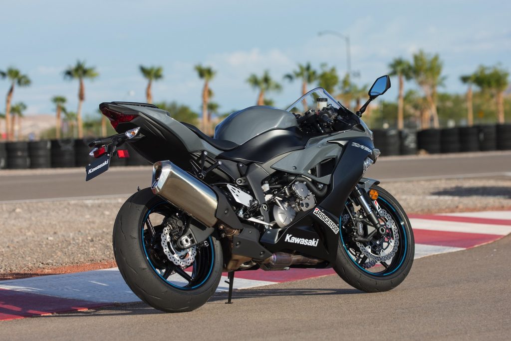 2019 Kawasaki Ninja ZX-6R Review (21 Fast Facts)