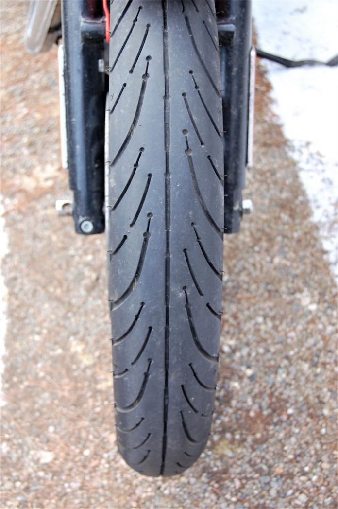 Dunlop Elite 4 Motorcycle Tires Review Begins | Long-Term Evaluation