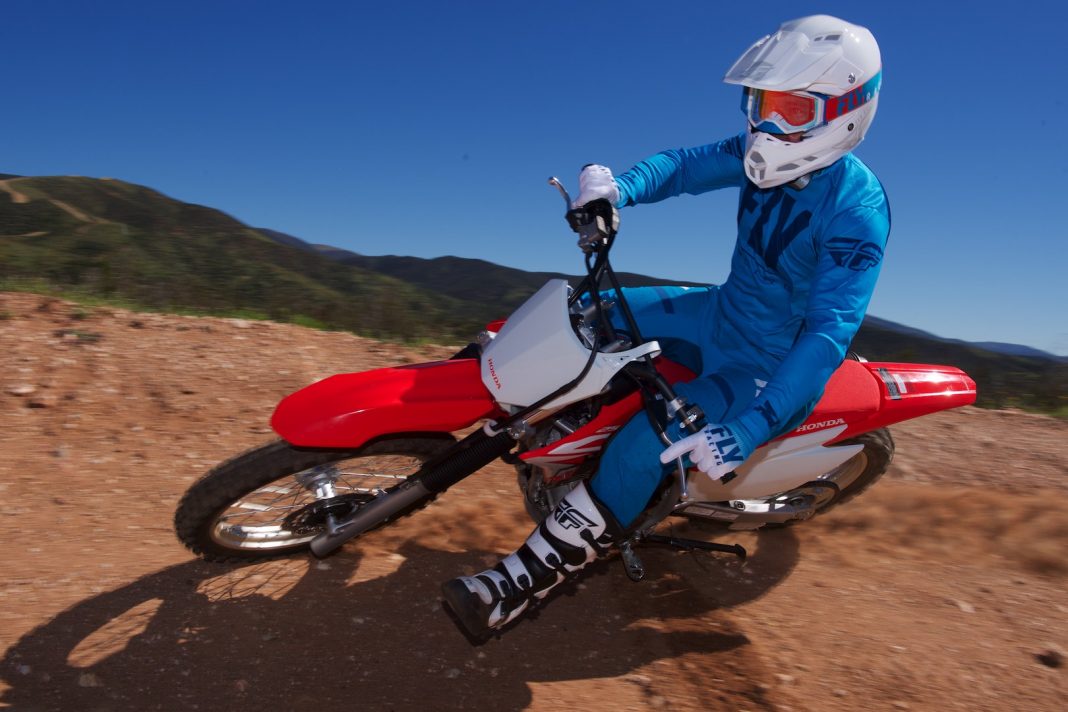 2019 Honda CRF250F Review (17 Fast Facts)