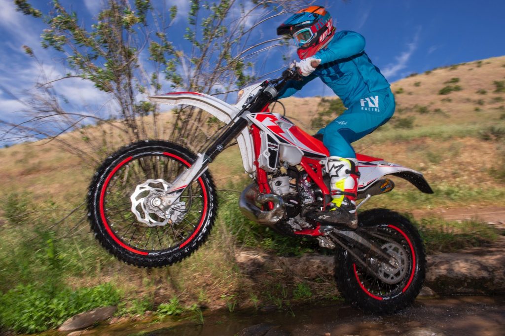 2019 Beta 200 RR Review (21 Fast Facts) Ultimate Motorcycling