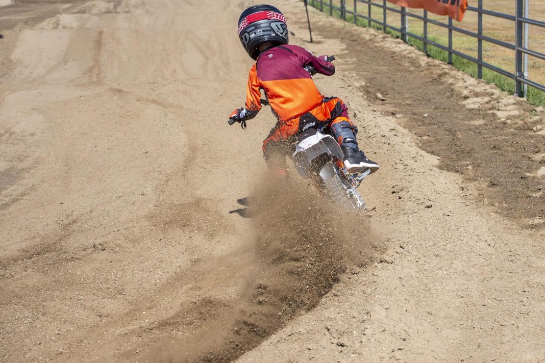 2020 KTM SX-E 5 Review: Electric Mini Motocrosser (15 Fast Facts)