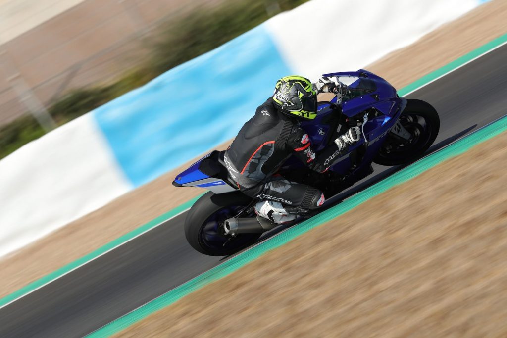 2020 Yamaha R1 and R1M Test: Subtle Tweaks, Vast Improvement
