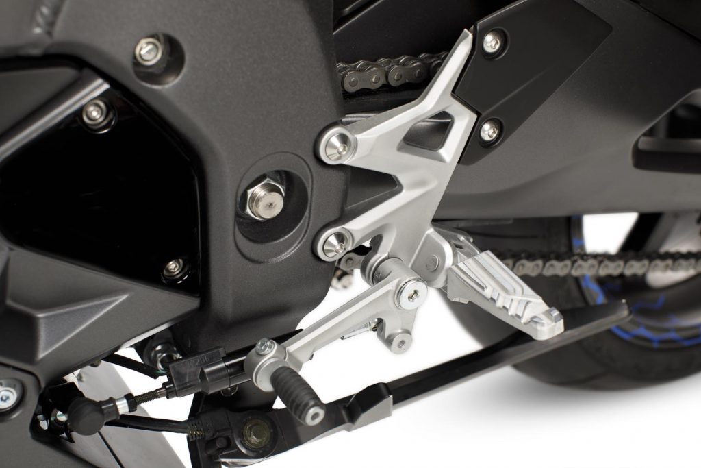 2021 Kymco RevoNex First Look: Six-Speed Electric Sport Motorcycle