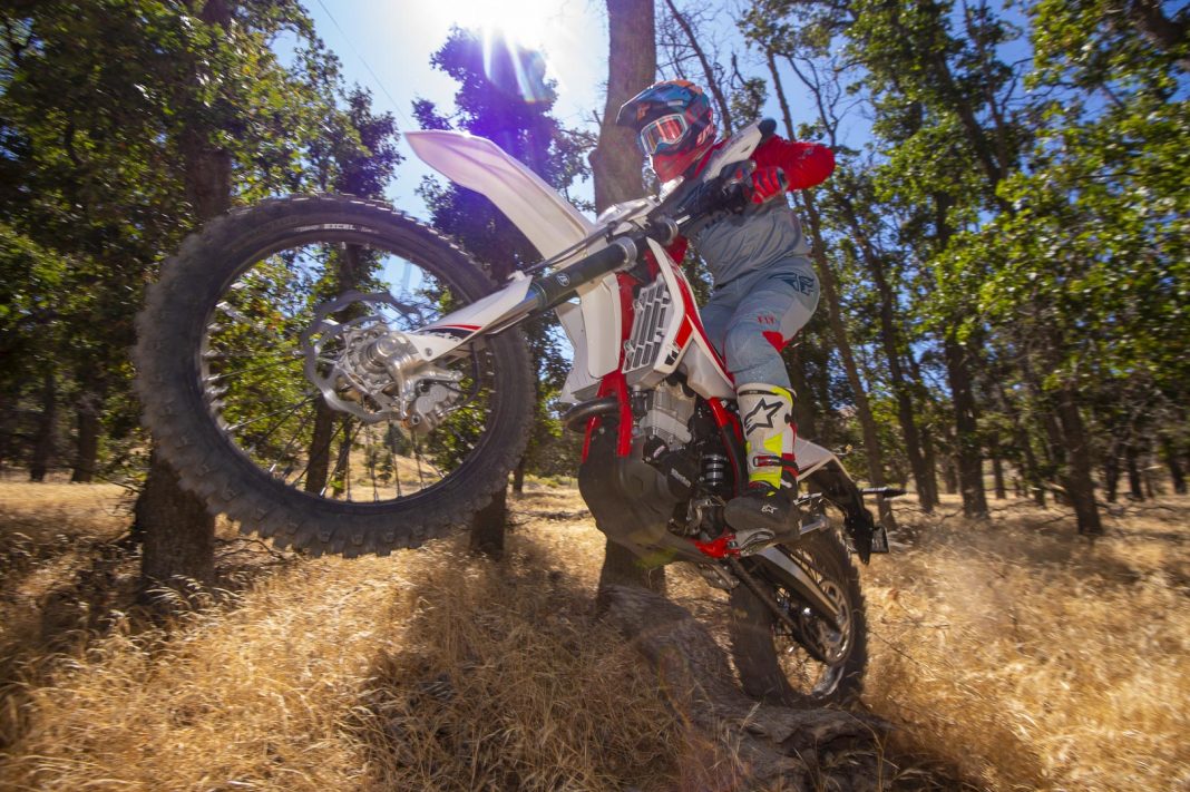 2020 Beta 500 RR-S Review: Italian Dual-Sport Motorcycle (23 Fast Facts)
