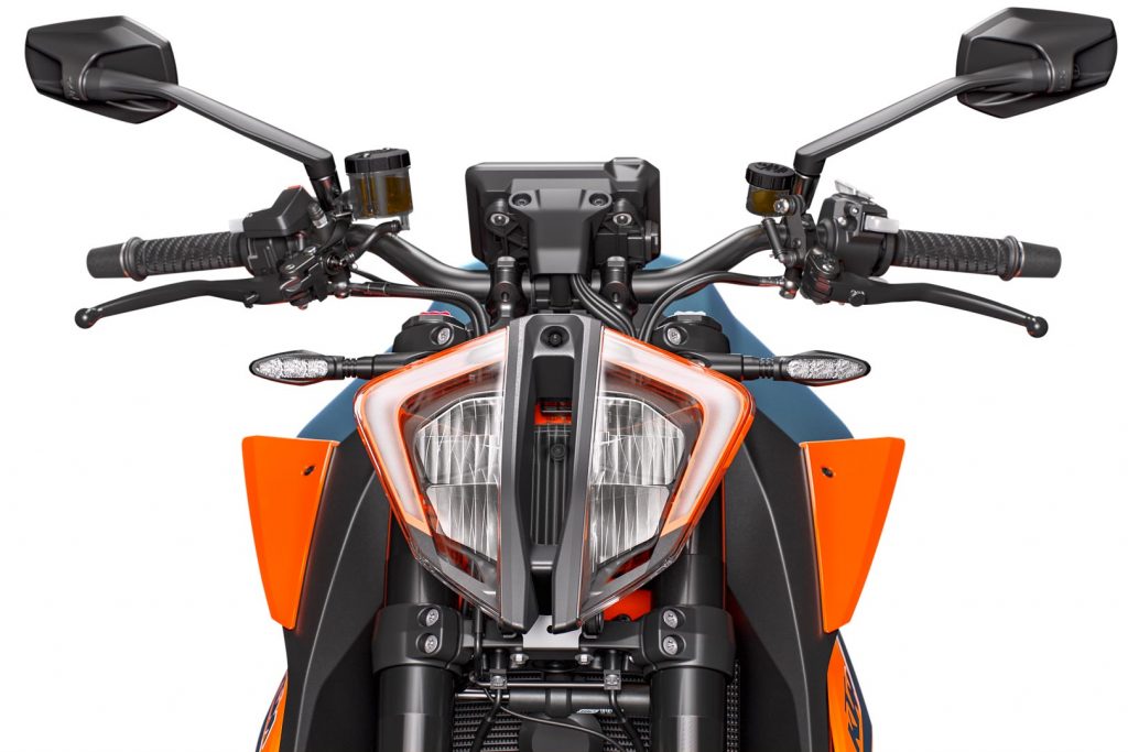 2020 KTM 1290 Super Duke R Review (19 Fast Facts)