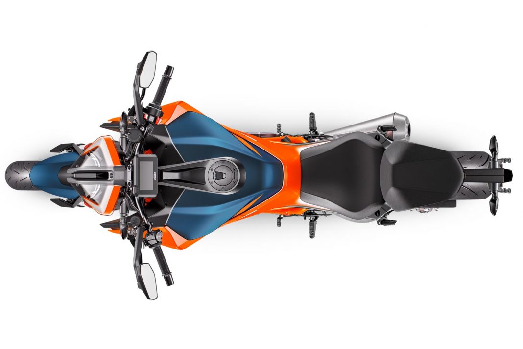 2020 KTM 1290 Super Duke R Review (19 Fast Facts)