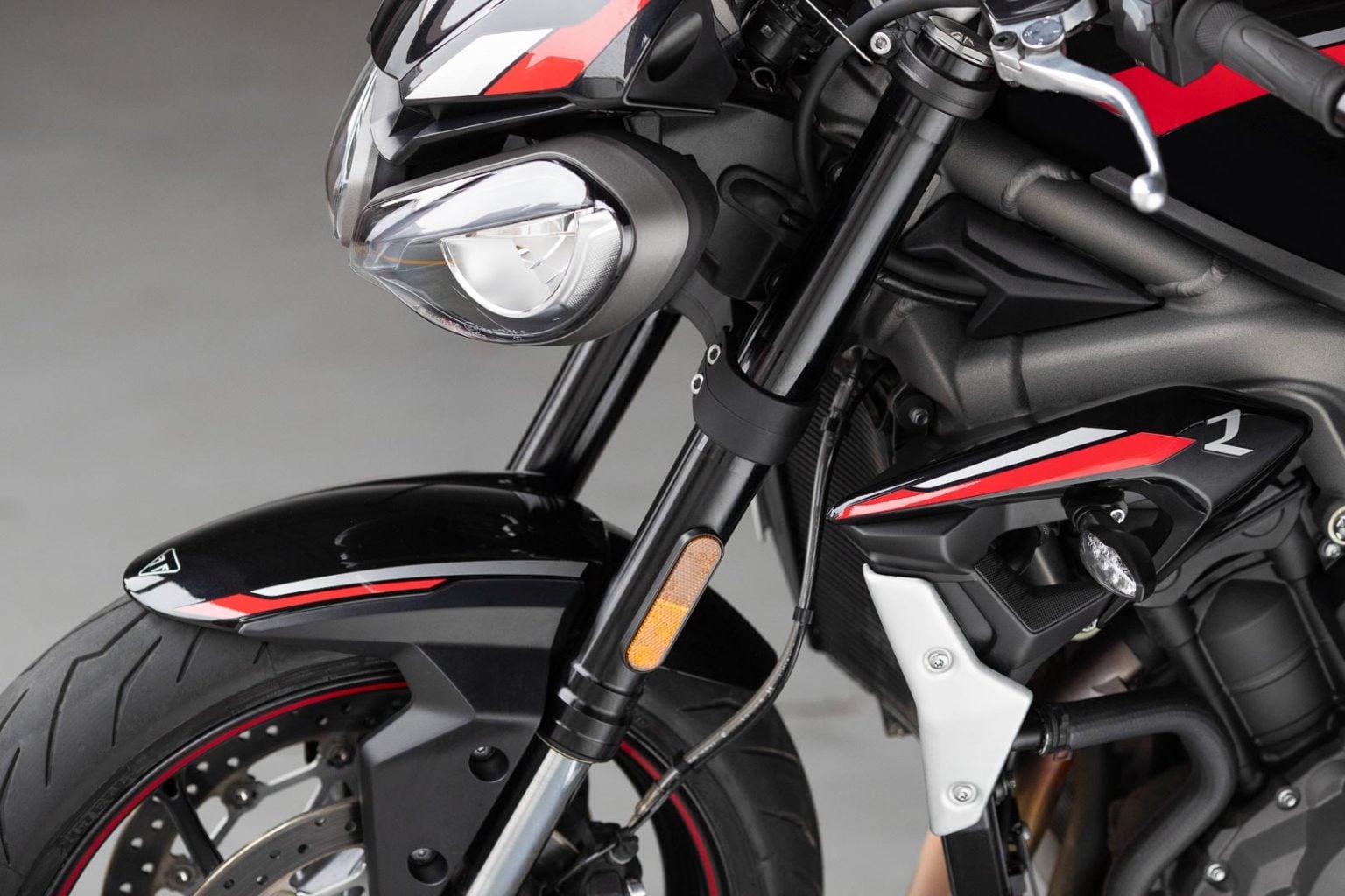 2020 Triumph Street Triple R First Look (6 Fast Facts)