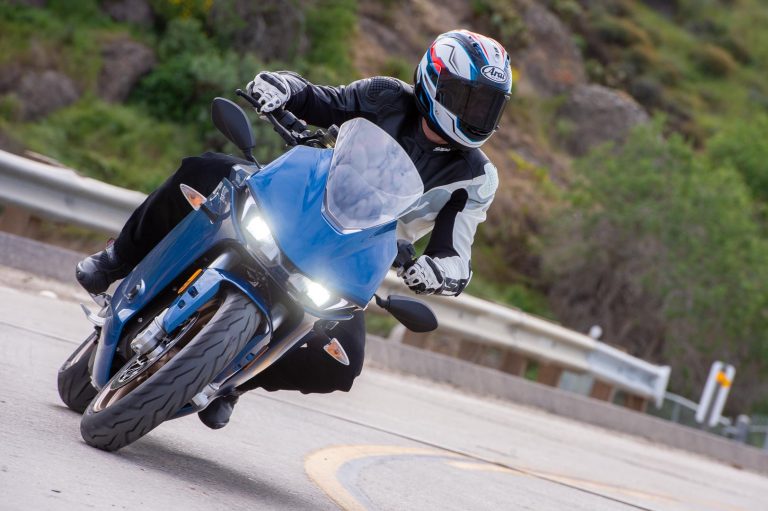 2020 Zero SR/S Premium Review (17 Fast Facts) Ultimate Motorcycling