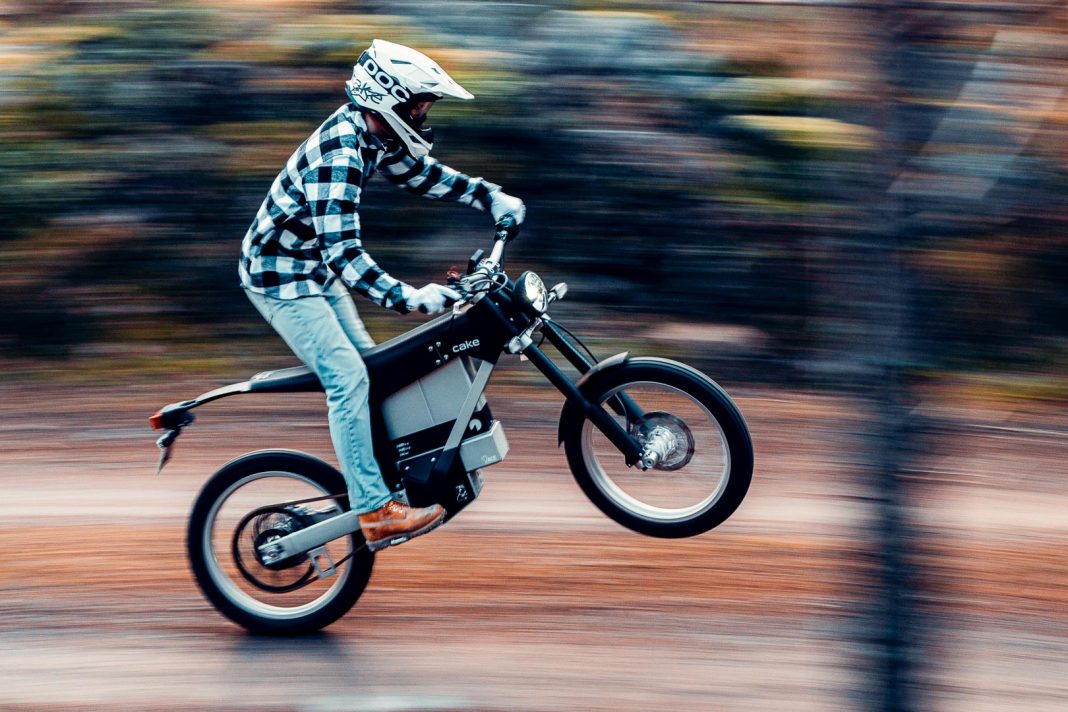 2021 Cake Kalk Ink SL First Look: Dual-Sport Electric Motorcycle