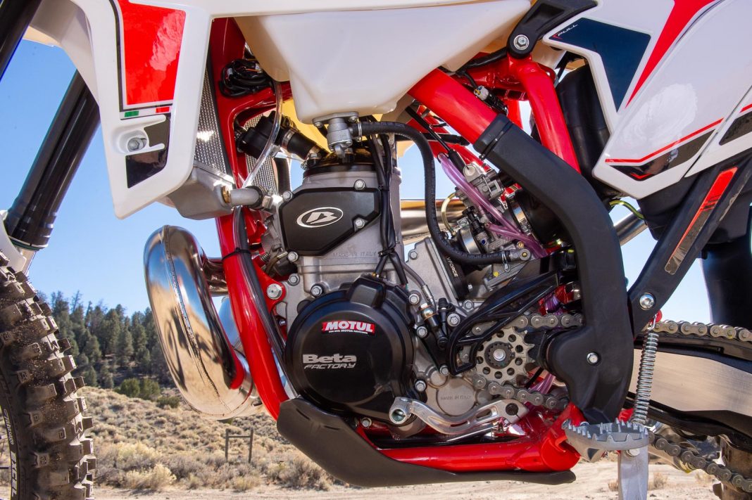 2020 Beta 300 RR Review: Off-Road Two-Stroke (20 Fast Facts)