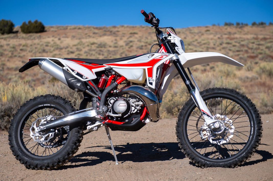 2020 Beta 300 RR Review: Off-Road Two-Stroke (20 Fast Facts)