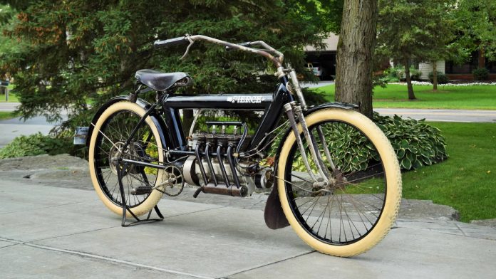 1911 Pierce Four Sells For $225k at Mecum Indy Auction