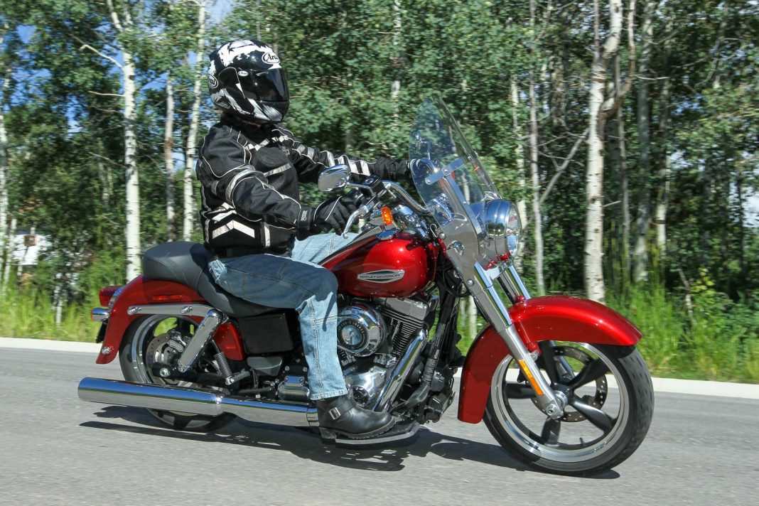 2012 Harley-Davidson Dyna Switchback Retro Test: A Convertible