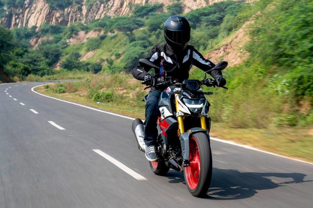 2021 BMW G 310 R First Look (6 Fast Facts + Specs and Photos)