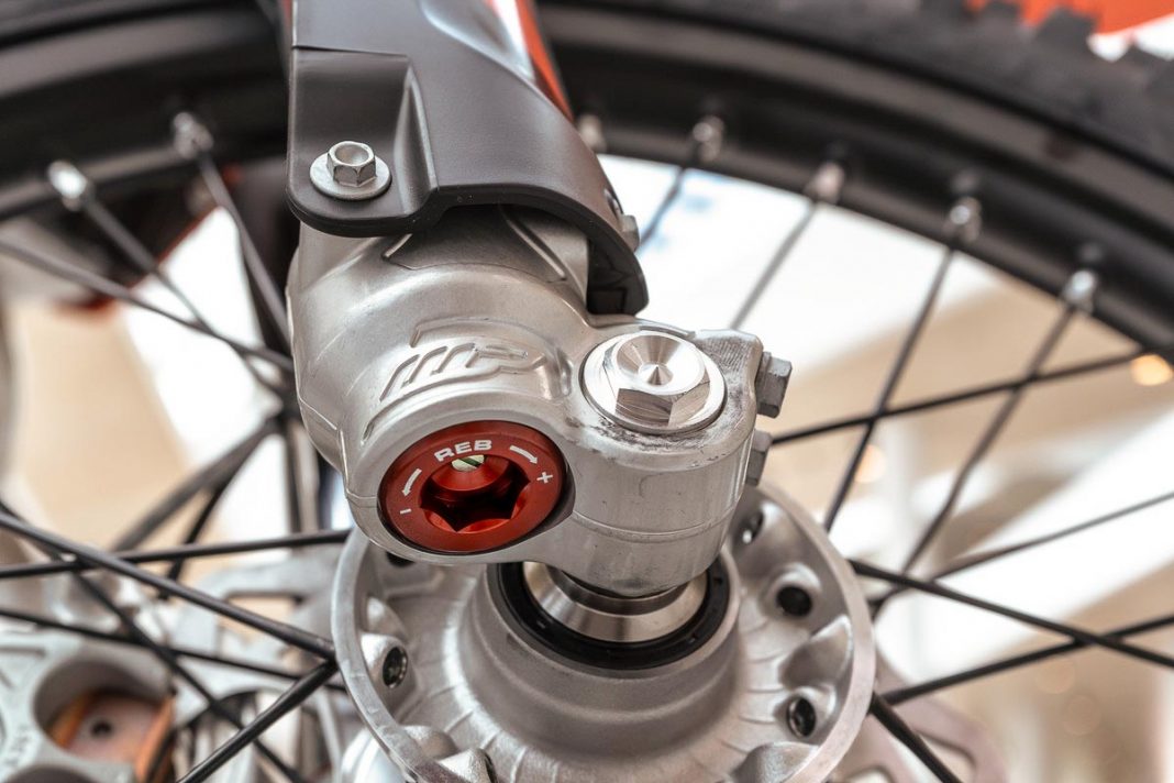WP Xplor Pro 6500 Cartridge Fork First Look (High-End Suspension)