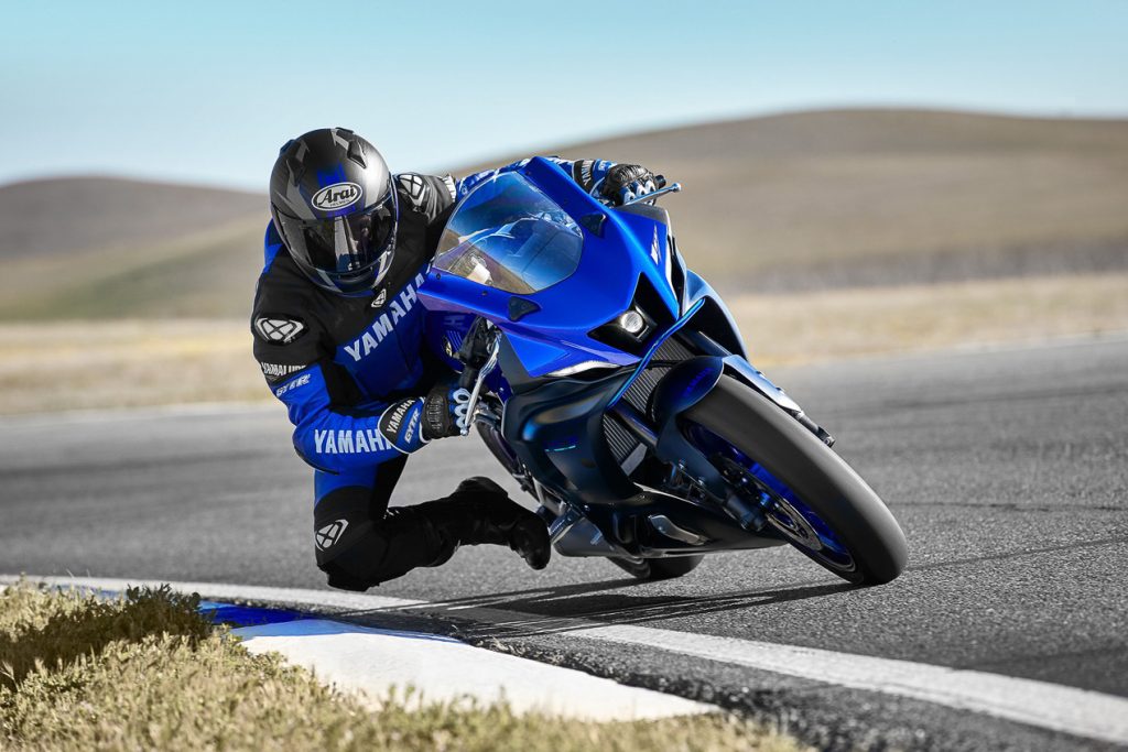2022 Yamaha YZF-R7 First Look (11 Fast Facts + 30 Photos)