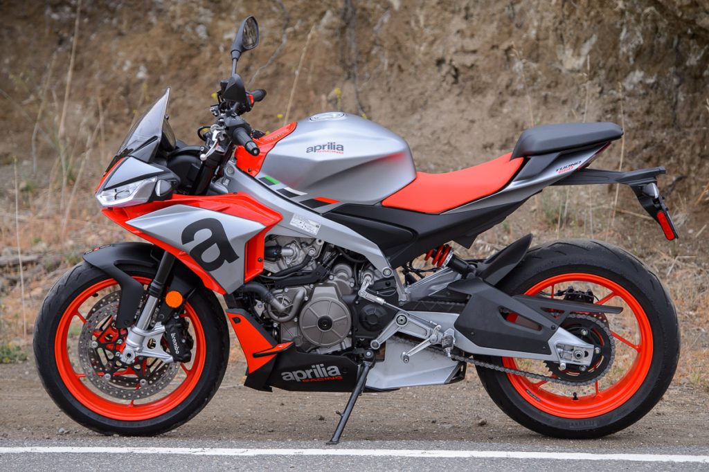 2021 Aprilia Tuono 660 Review (15 Fast Facts From The Canyons)