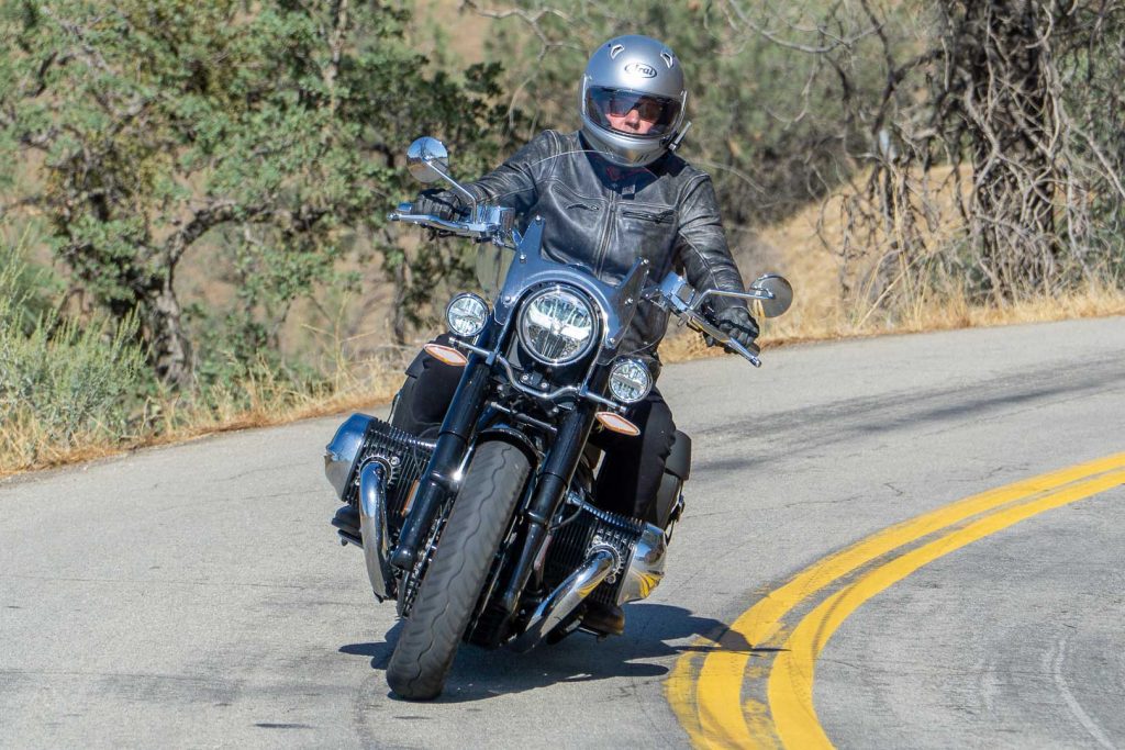 2021 BMW R 18 Classic Review (20 Fast Facts: First Edition)