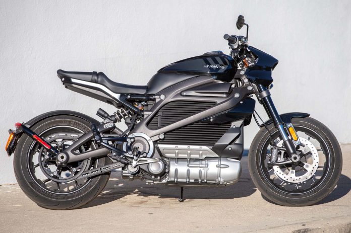 2021 LiveWire One Review [27 Fast Facts - Electric Motorcycle]