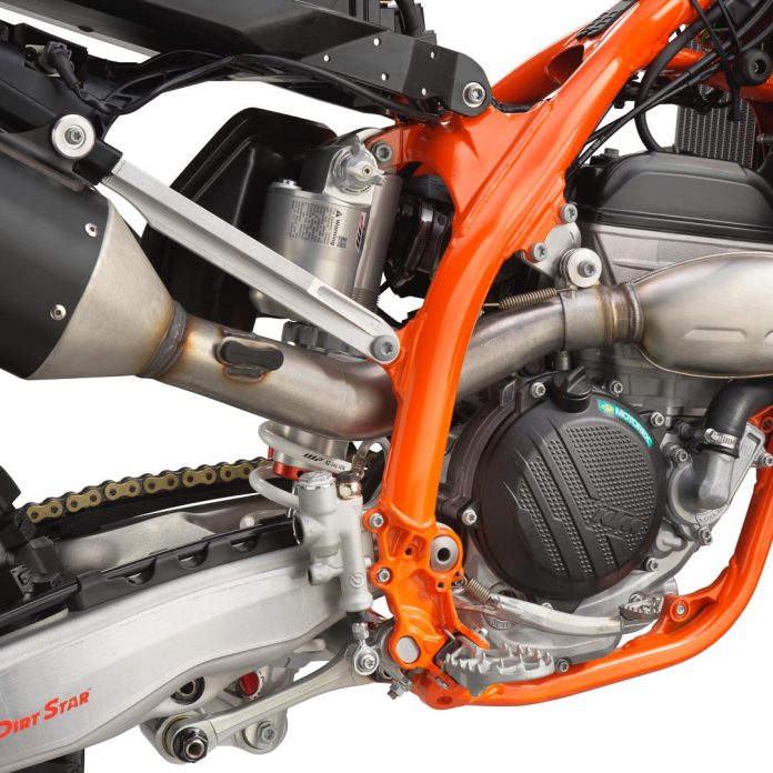2022 KTM 250 SX-F Factory Edition First Look [11 Fast Facts + 18 Photos]