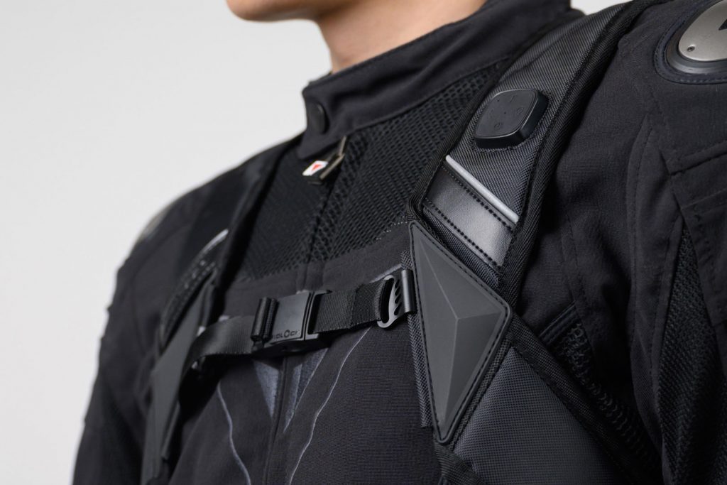 Tajezzo PZ5 Smart Backpack Review: Something Completely Different