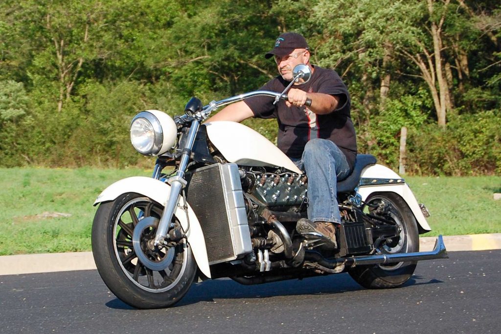 Becker V8 Custom Motorcycle Inside Story [1937 Ford Flathead]