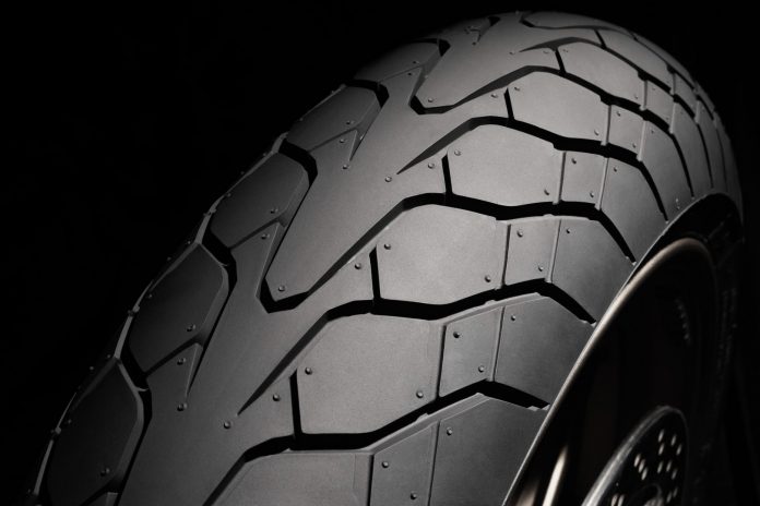 Dunlop Mutant Tires Review [An Unorthodox Success]