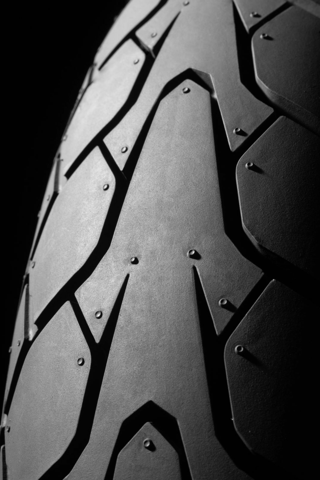Dunlop Mutant Tires Review [An Unorthodox Success]