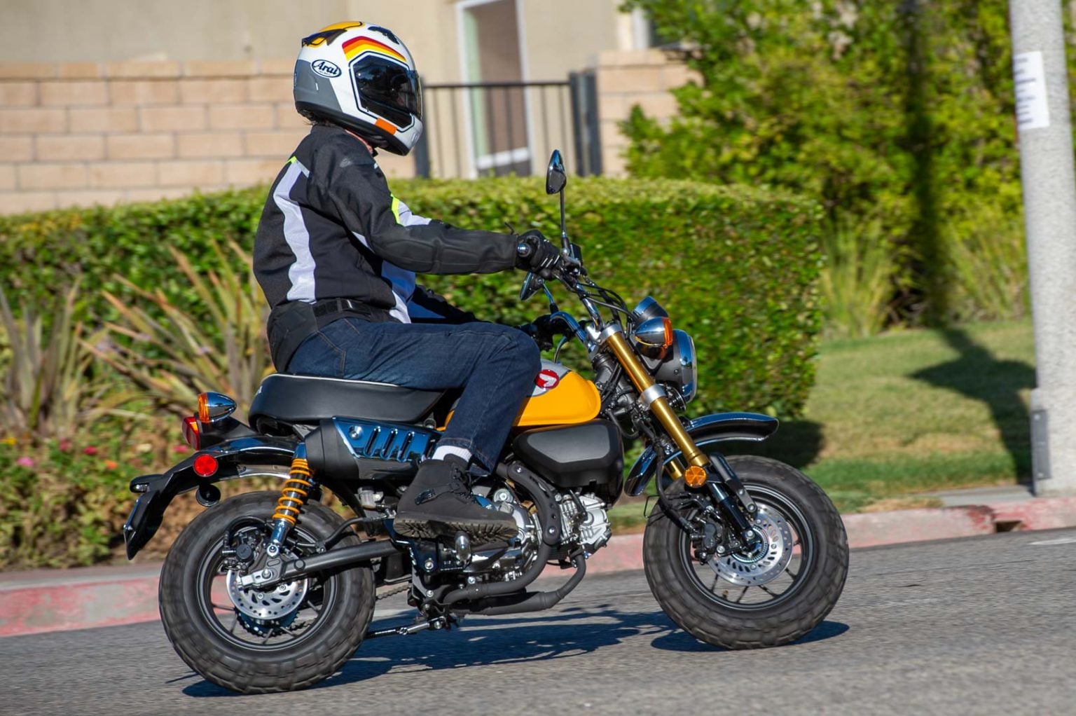 2022 Honda Monkey Review [15 Fast Facts for Urban Fun]