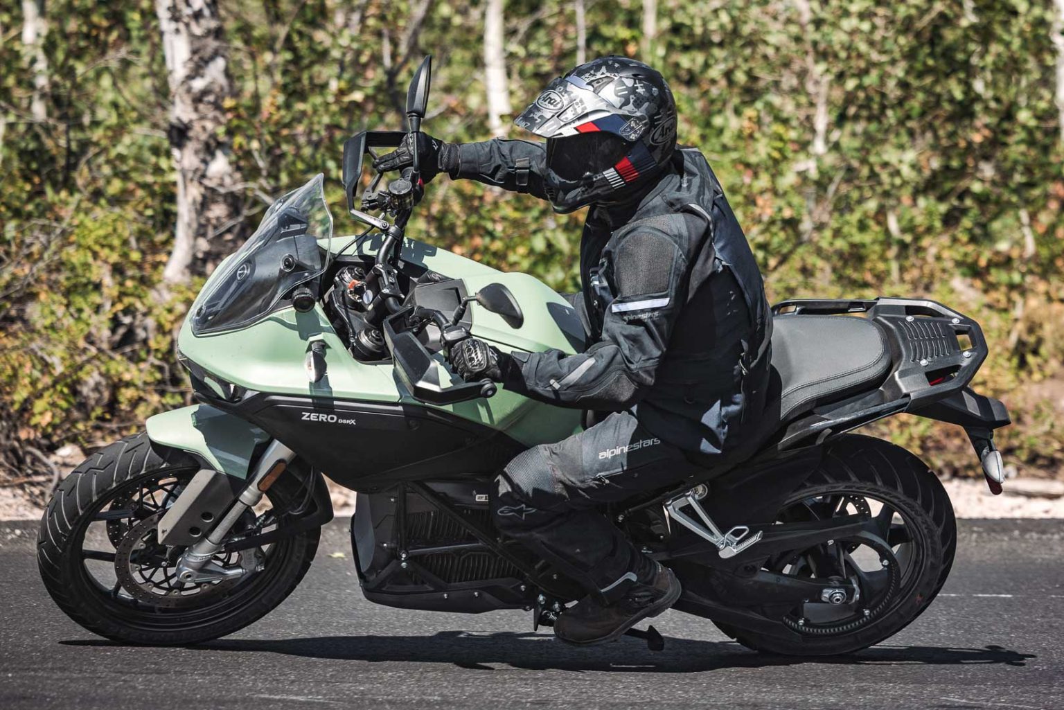 2023 Zero DSR/X Review [Electric Adventure Motorcycle]