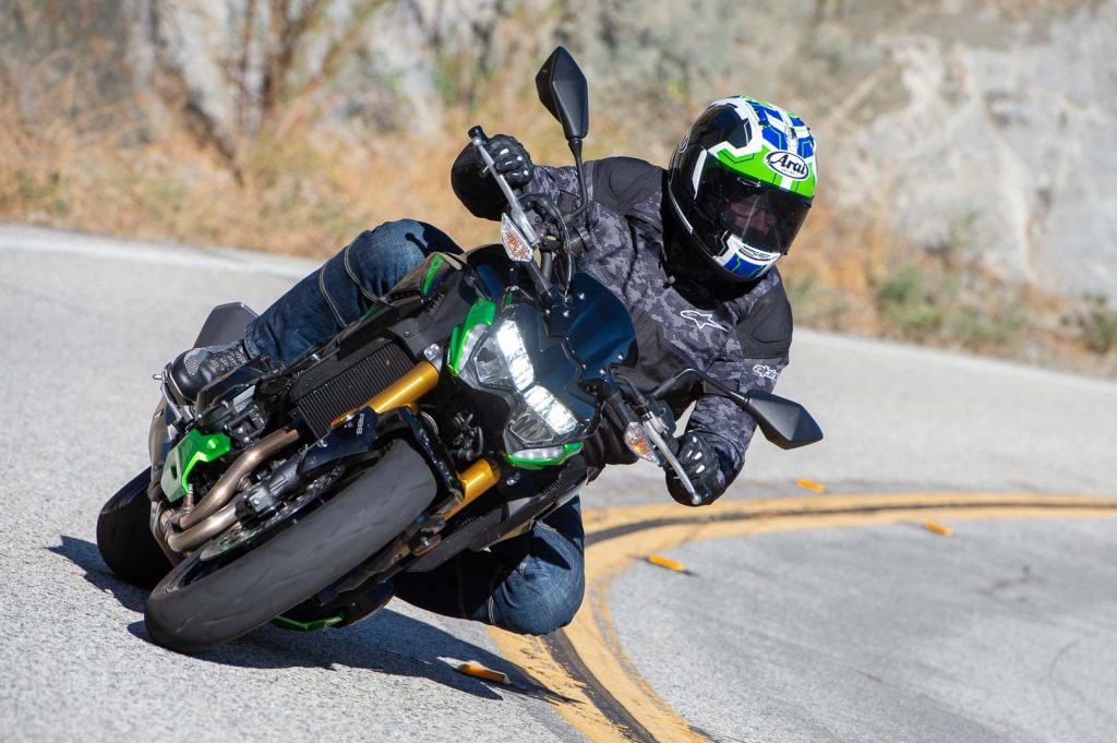 2022 Kawasaki Z900 SE Review [10 Fast Facts From the Canyons]