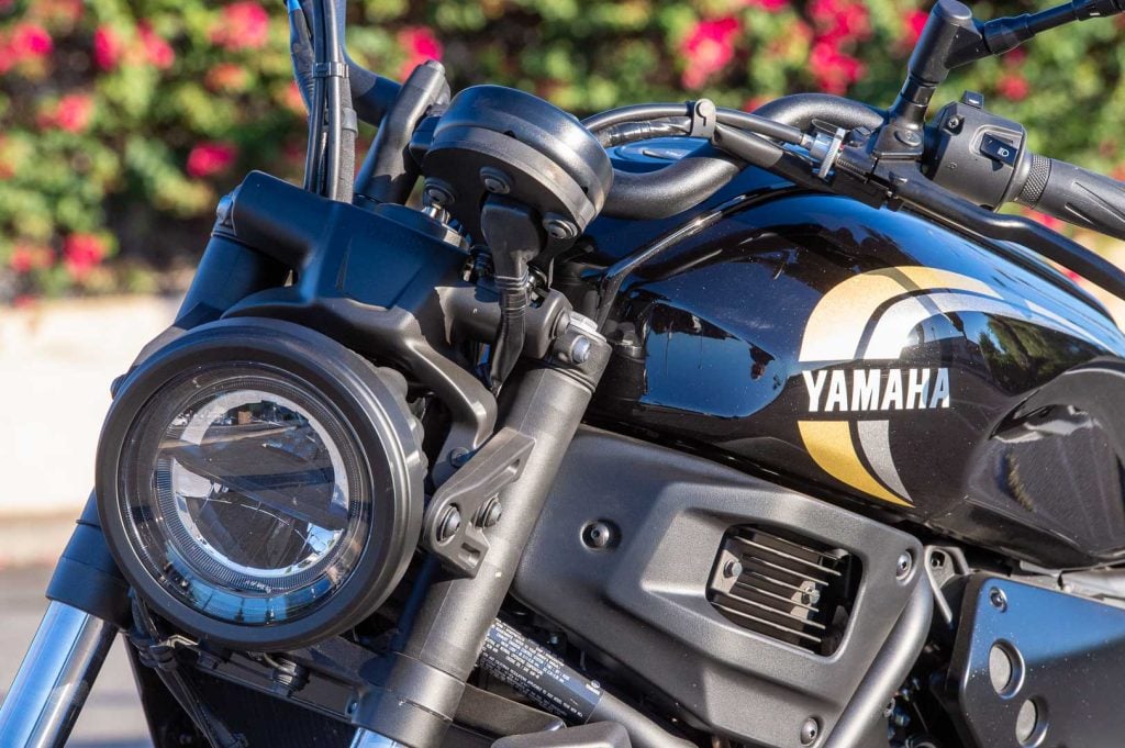 2022 Yamaha XSR700 Review [A Dozen Retro Fast Facts]