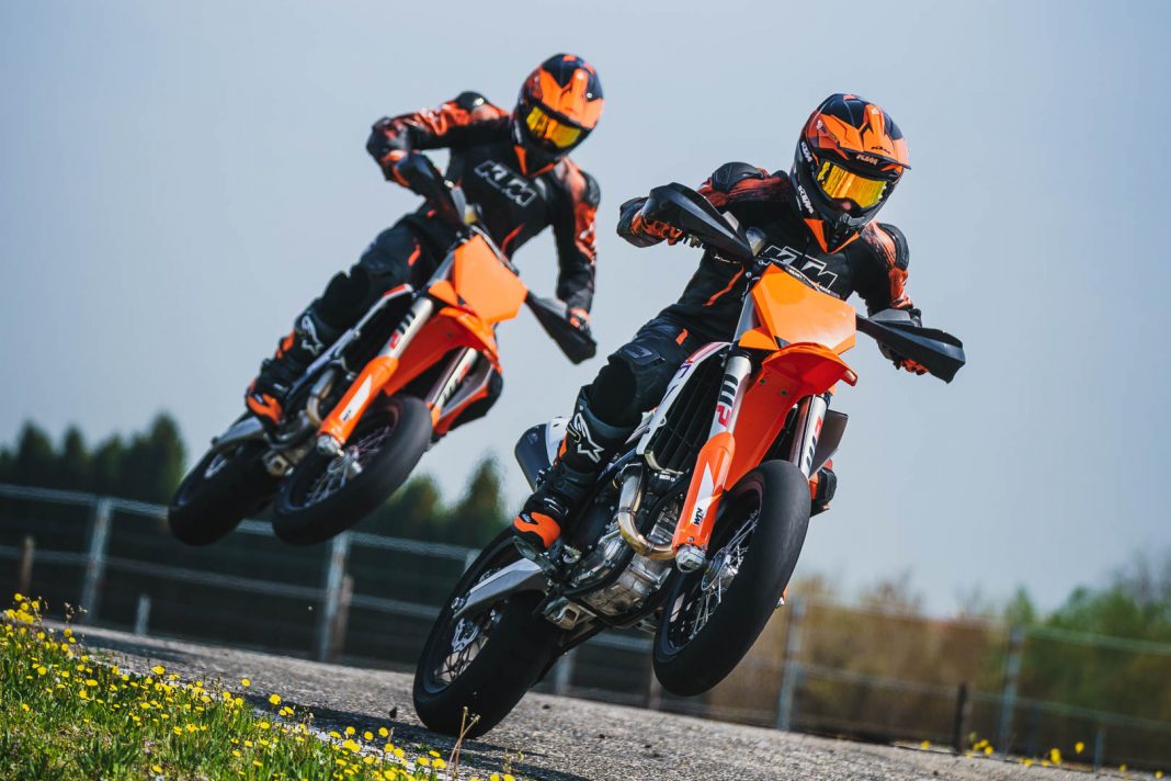 2023 KTM 450 SMR First Look [8 Fast Facts, 30 Photos, Specs]