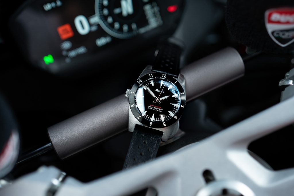 Alsta Motoscaphe 120 Watch: A Timepiece for Motorcyclists